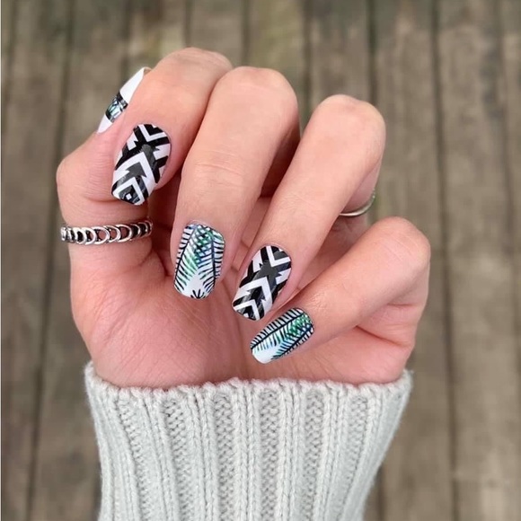 Color Street | Makeup | Costa Rica Escape Color Street | Poshmark